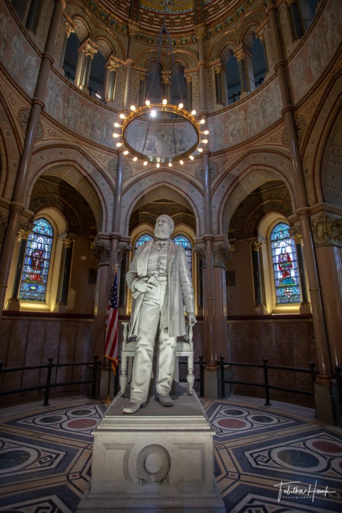 Presidential Graves and Tombs | Famous Celebrity, Infamous Grave Photos ...